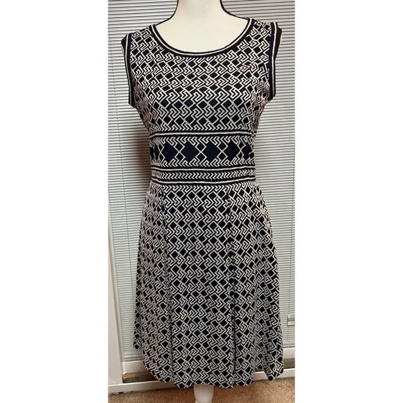 Max Studio | Dresses | Max Studio Navy Blue Geometric Dress Small ...